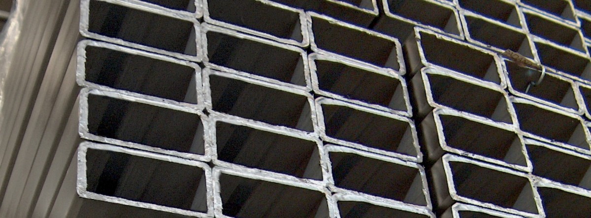 Tubi rettangolari – Padana Tubi & Profilati Acciaio S.p.a.